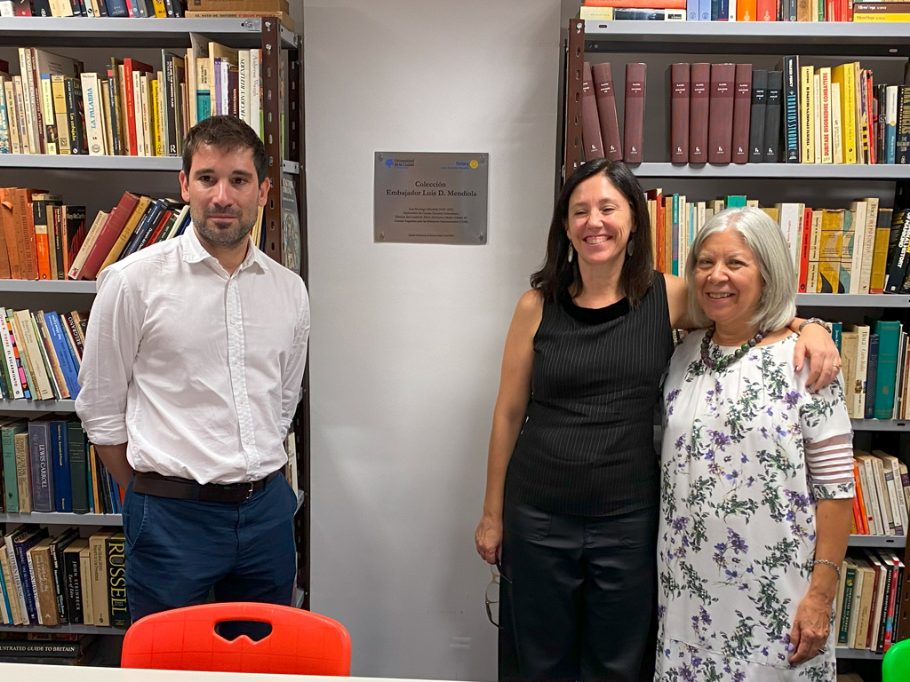 Se presentó la Colección Embajador Luis. D. Mendiola – Universidad de ...